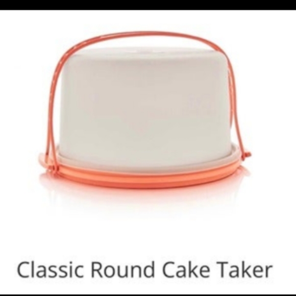 Tupperware | Kitchen | New Tupperware Classic Round Cake Taker Clear W ...